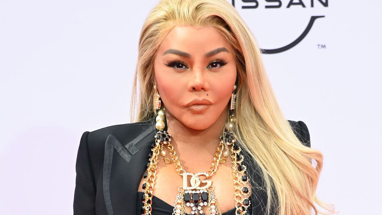 Lil Kim Talks About Partnership w/ Nick Cannon | FMHIPHOP